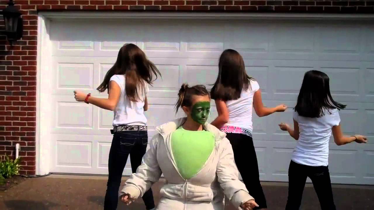 pistachio dance - YouTube