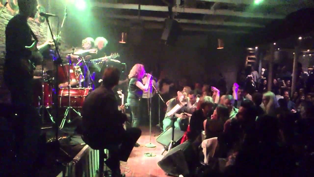 Glykeria - Osoi Agapisan (Live Alex/polu) - YouTube