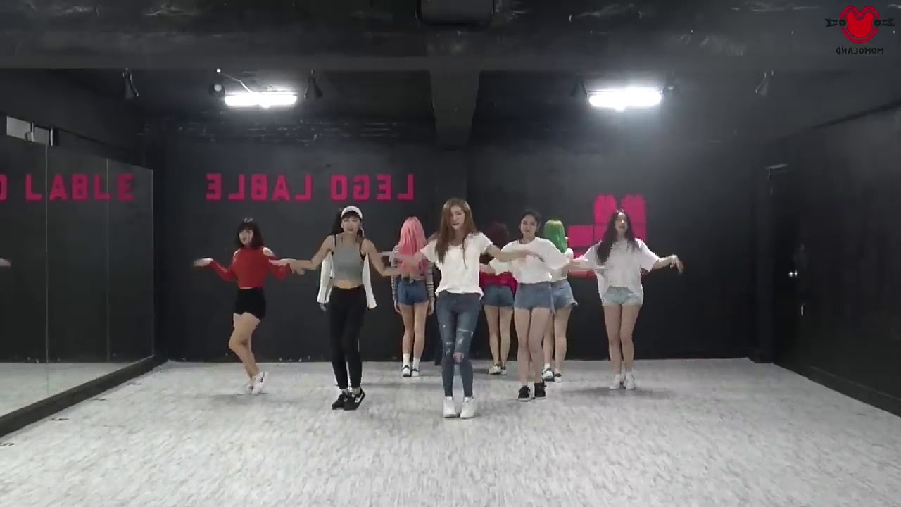 MOMOLAND - BAAM [DANCE PRACTICE MIRRORED] - YouTube