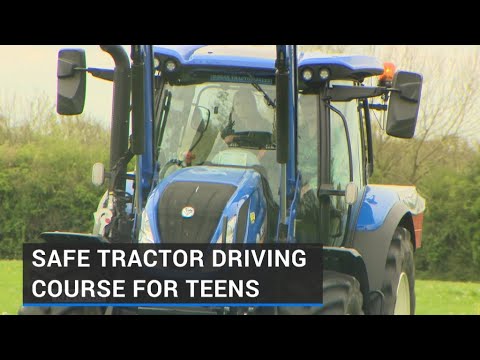 Teens improve tractor driving skills in new course - YouTube