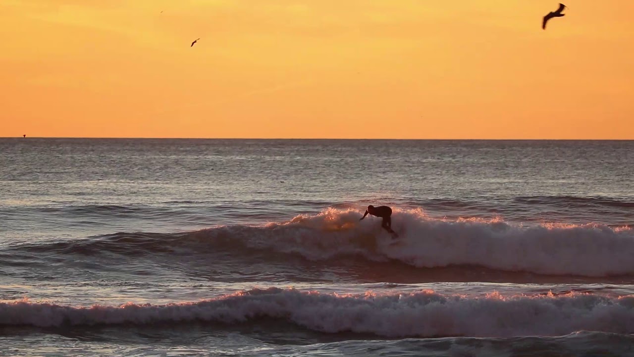 Golden surf hour, Southern California. - YouTube