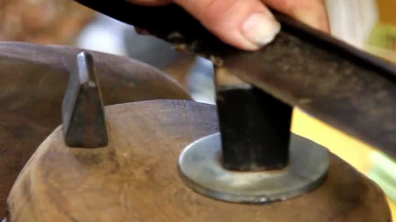 So wird eine Sense gedengelt.MOV - YouTube