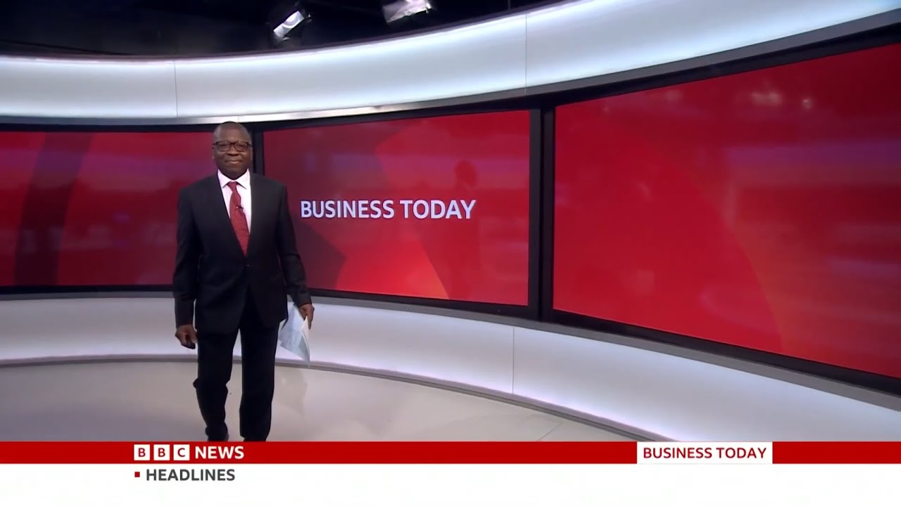 BBC News Blooper: Issues with presenter's mic for over 5 minutes - YouTube