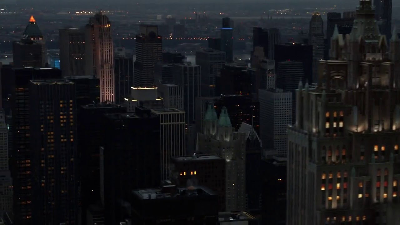 Gotham ~ 4x07 ~ Bruce club Scene - YouTube