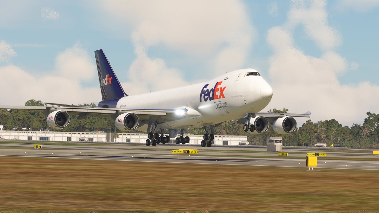 Unbelievable Landing! FedEx Boeing 747 Touchdown at Orlando Airport ...