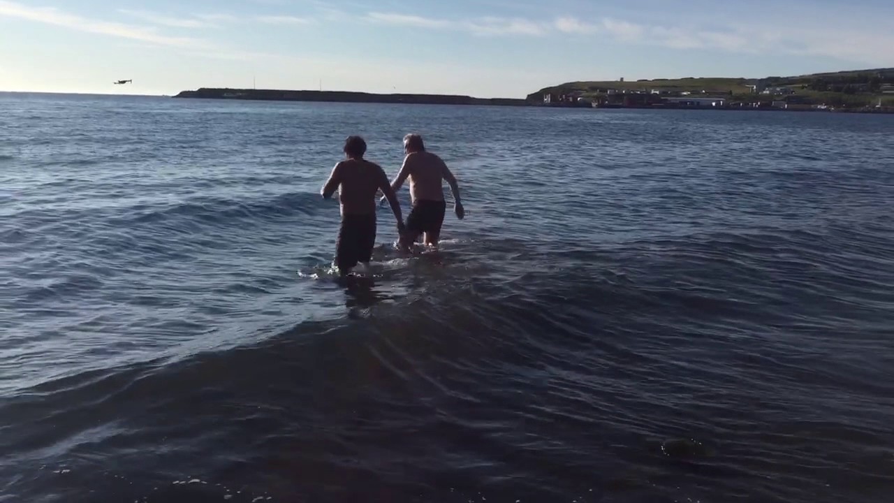 Arctic Ocean swimming. Iceland - YouTube