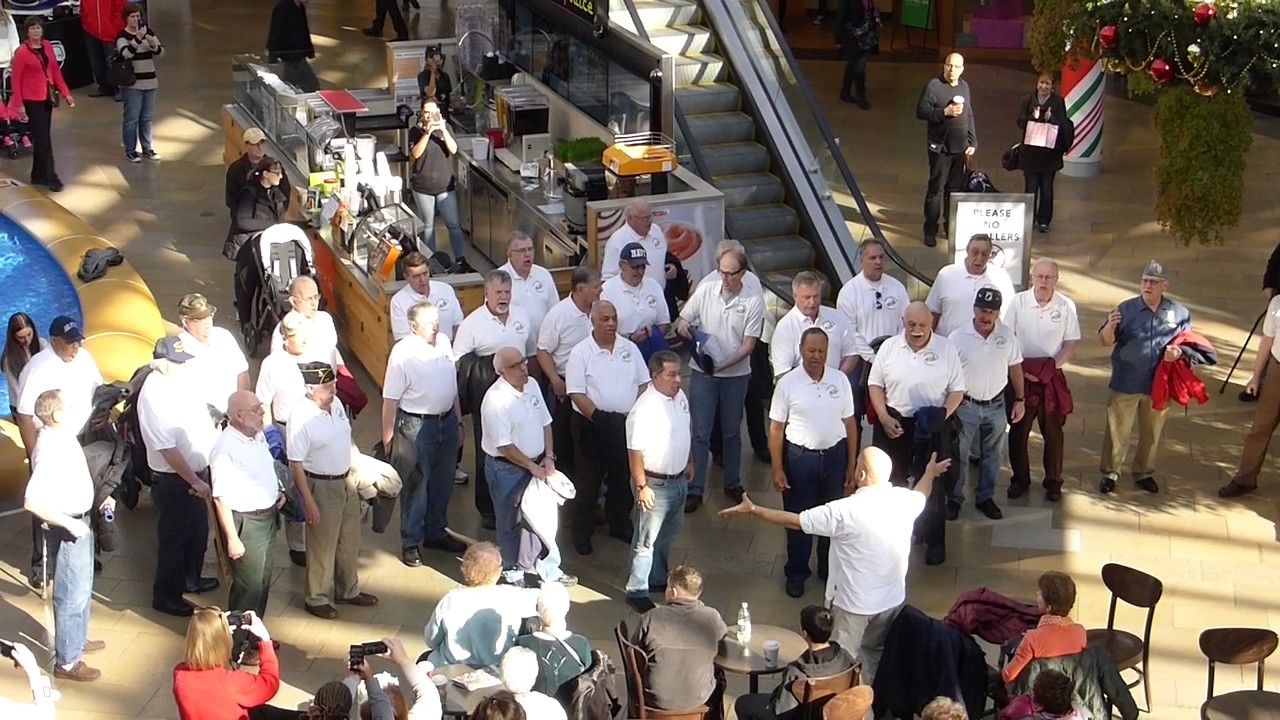 Flash Mob 12Nov16 - Orpheus Club Men's Chorus - YouTube