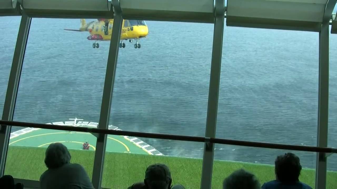 Dramatic Medevac Rescue from Cruise Ship - YouTube