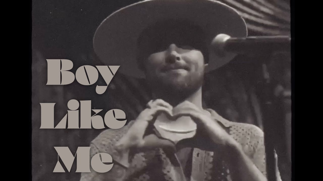 Adam Mac - Boy Like Me (Lyric Video) - YouTube