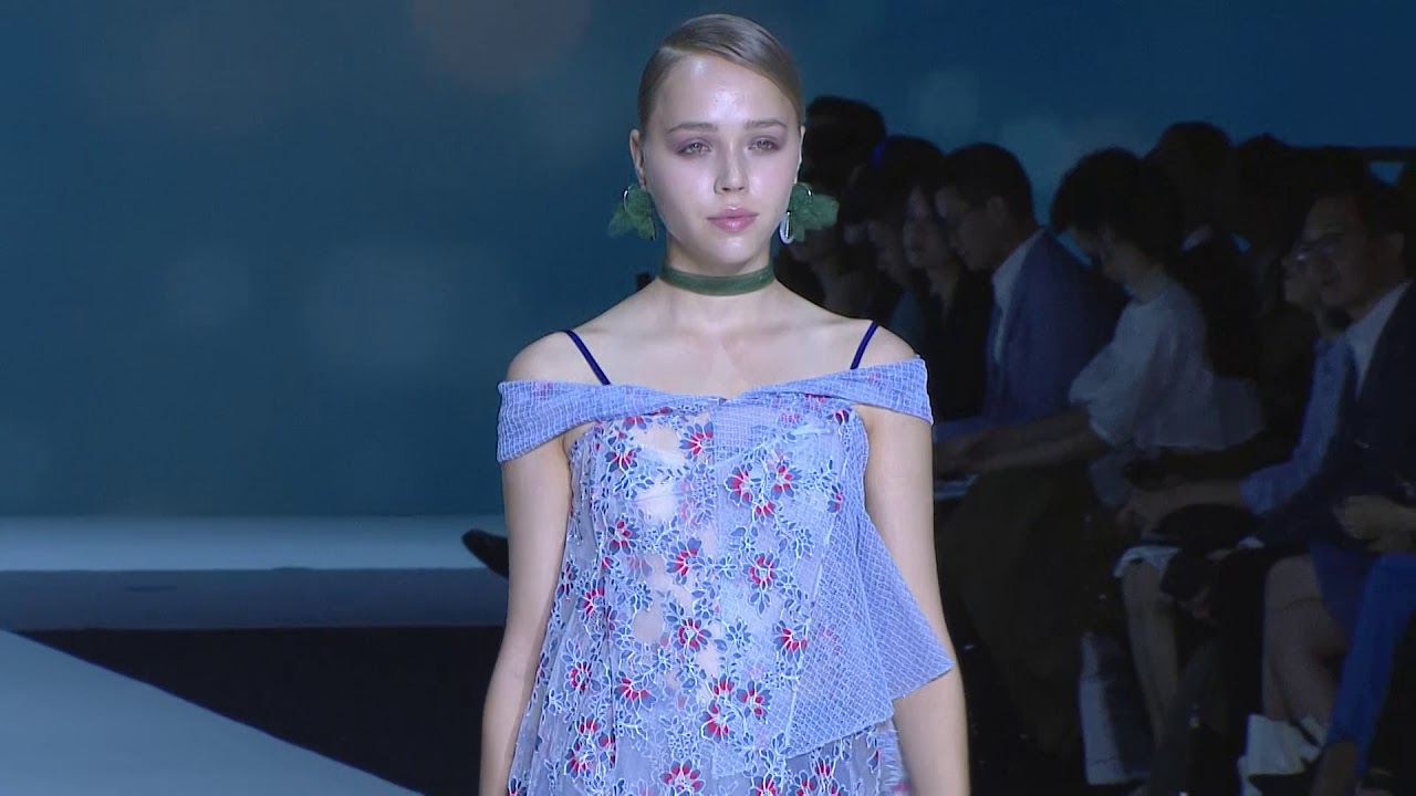 CENTRESTAGE 2019 — Fashion Hong Kong Runway Show - YouTube