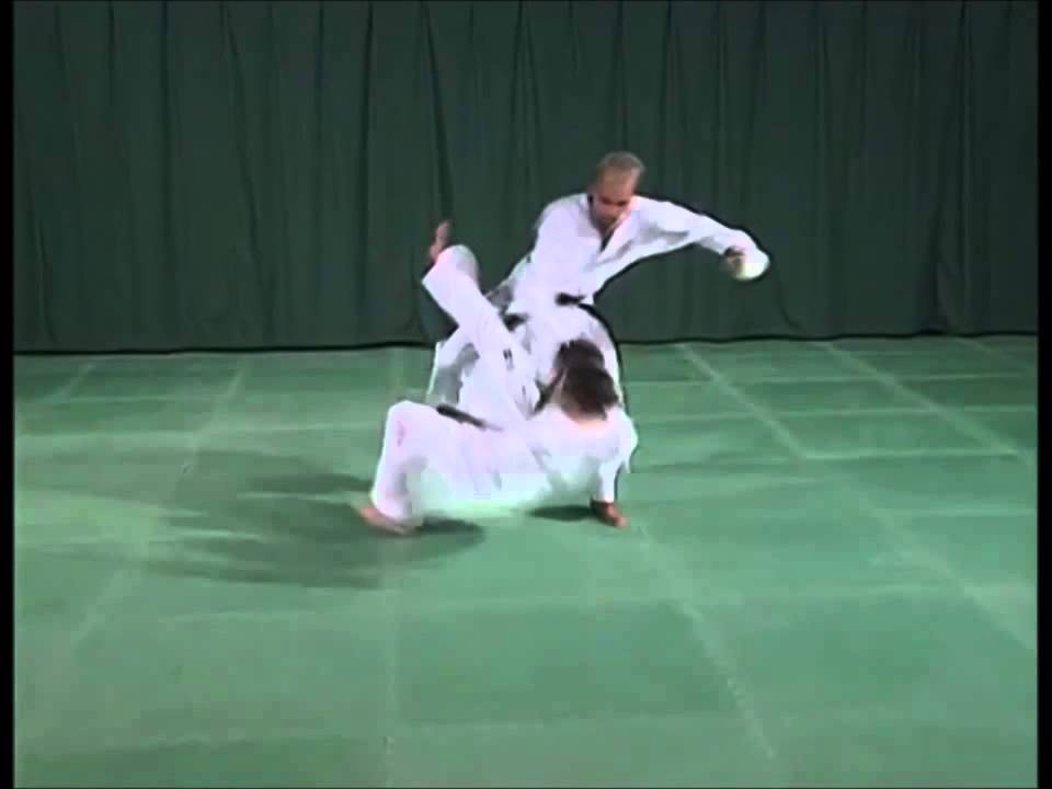 matthias roth karate les differents balayage - YouTube