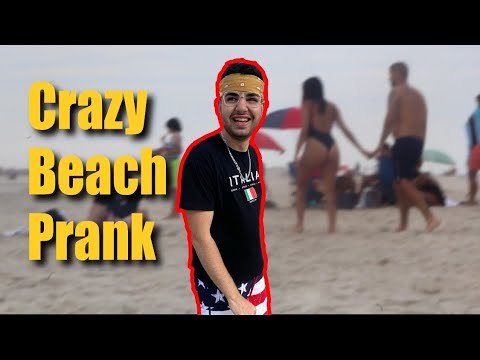 RUB LOTION ON MY BACK GONE EXTREME / BEACH PRANK - YouTube