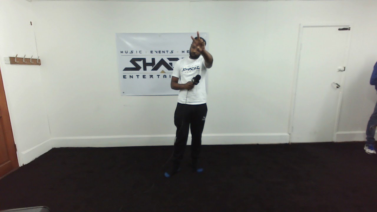 Saturday Night - Live Yxng Range & MDR Tilla - YouTube