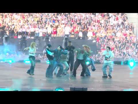 MIC Drop | BTS Paris Day1