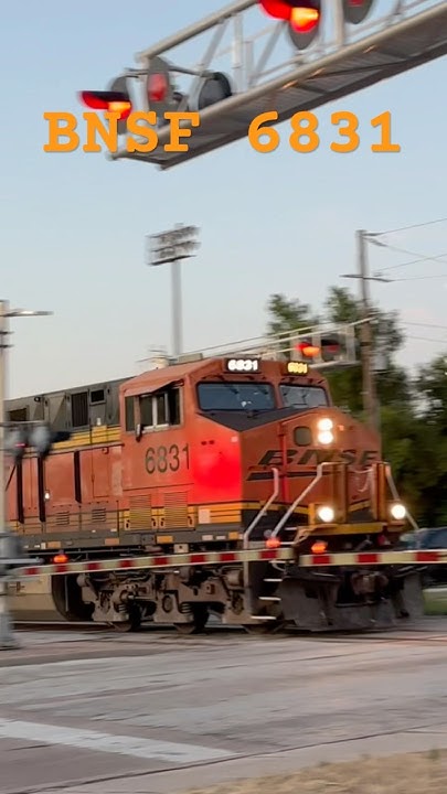 BNSF 6831 - June 22, 2025 #bnsf #train #railroad #railfan - YouTube