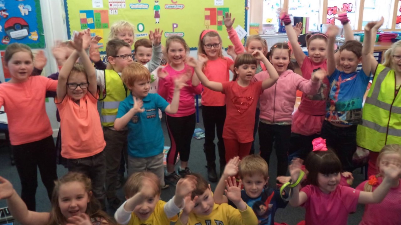 High Viz Day Kinnaird Primary School - YouTube