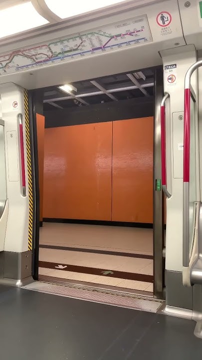 K Train B324”a4門關門 K Train B324”a4 Door Close 列車 港鐵 香港鐵路 關門 K