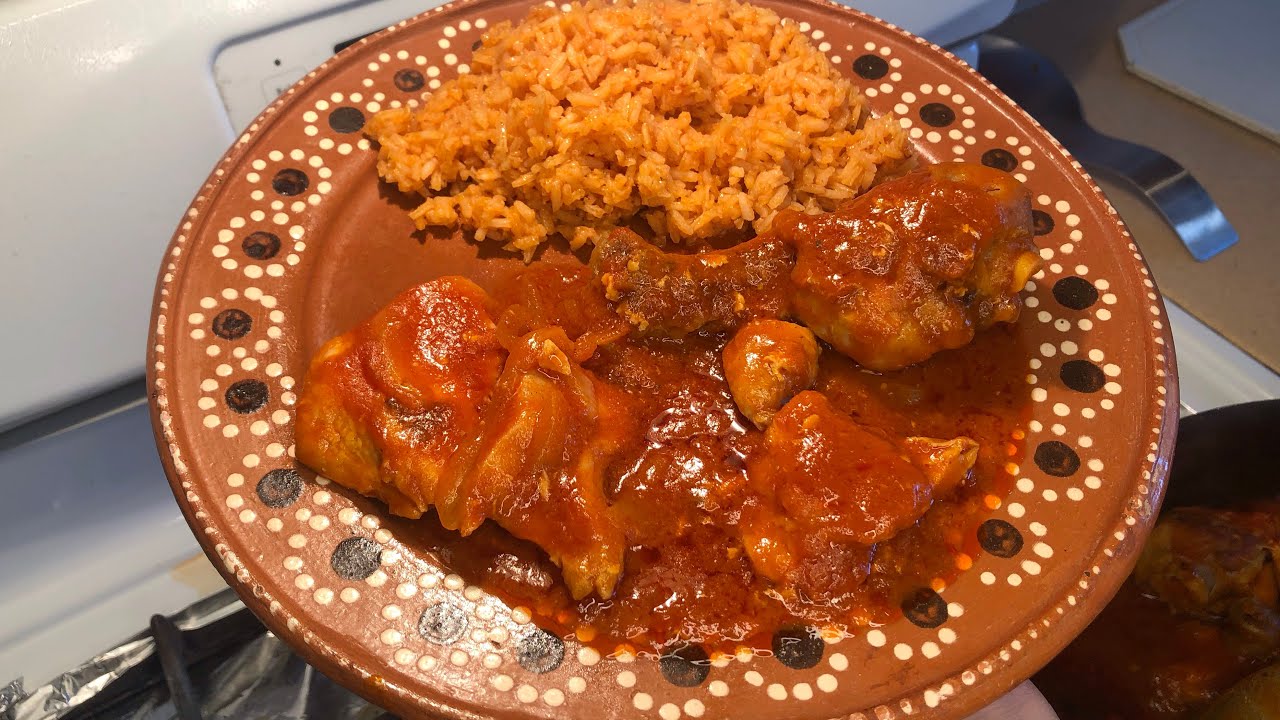 Pollo en Salsa El Pato - YouTube