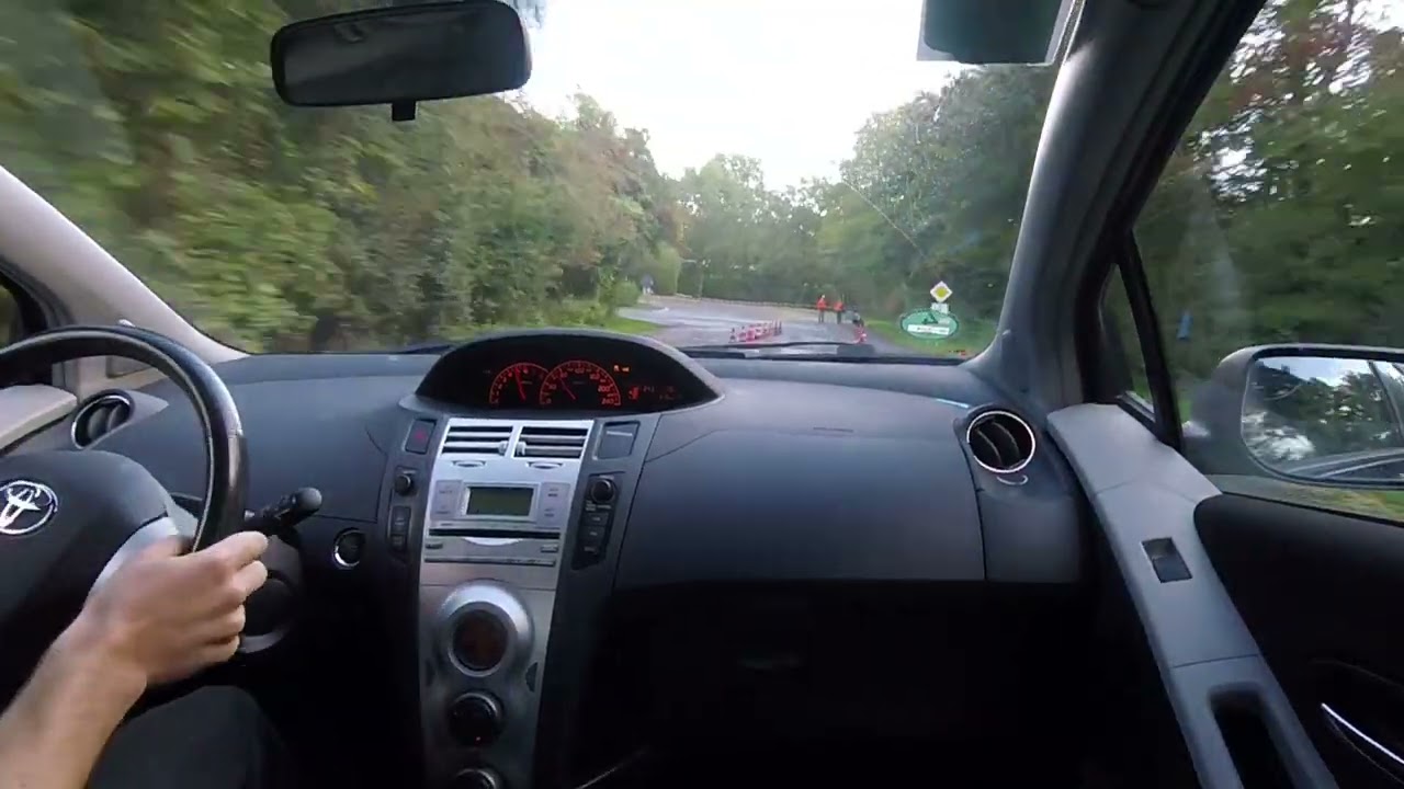 Toyota Yaris TS 1.8 VVT-i - Slalom/Autocross POV - Time Trial - YouTube