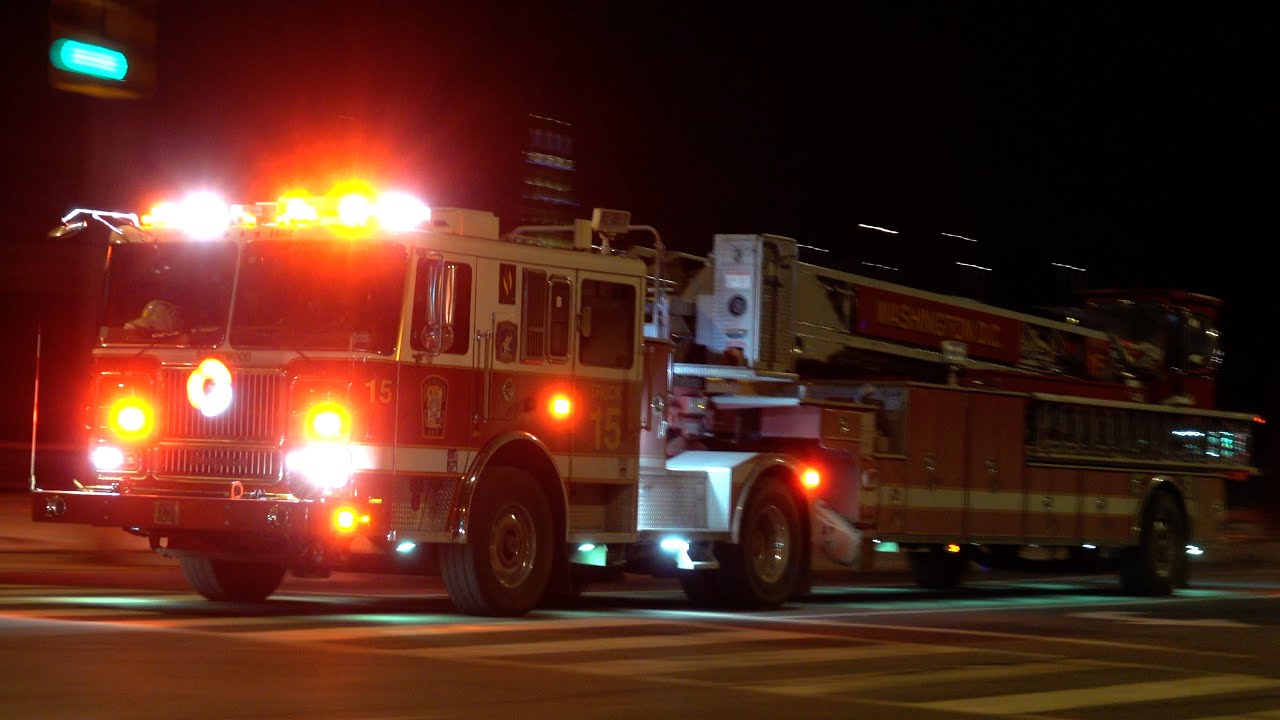 DCFD Truck 15 Responding - YouTube