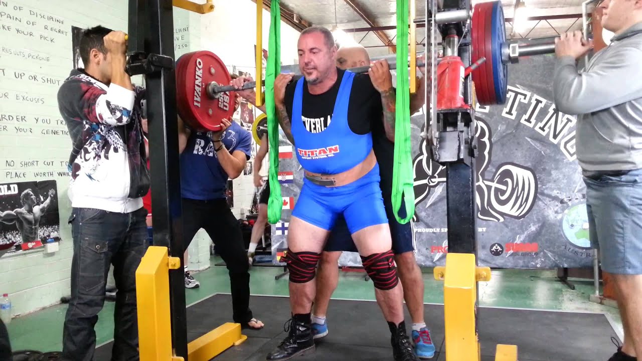 GPC Vic States - Joe Zollo squats 220kg - YouTube