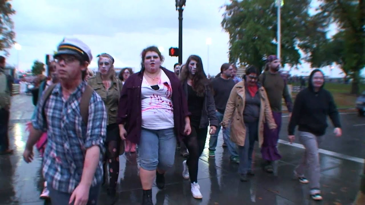 Zombie Walk Portland - YouTube
