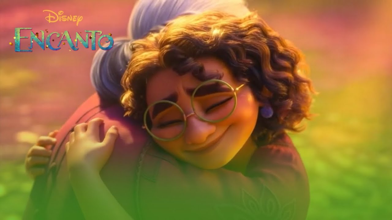 Abuela And Mirabel Make Up || Encanto - YouTube