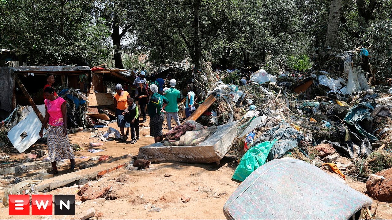 Alexandra picks up pieces after flood damage - YouTube