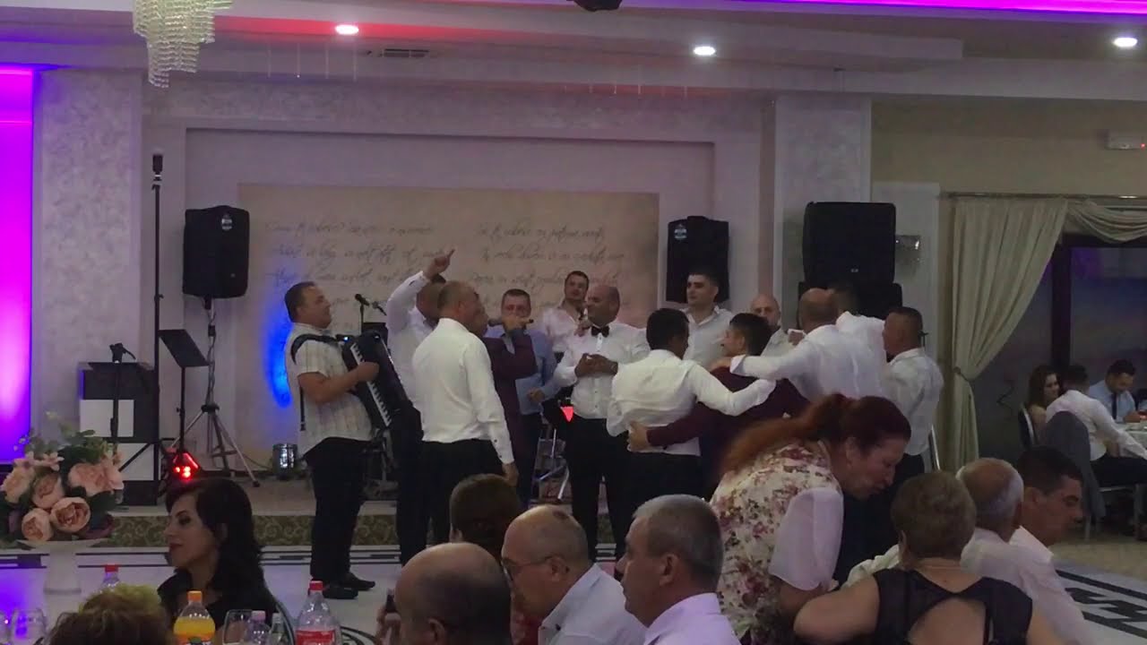 SERGIU STB SI NICU ALBU - MA GANDESC LA VIATA MEA - LIVE PENTRU VIJU ...