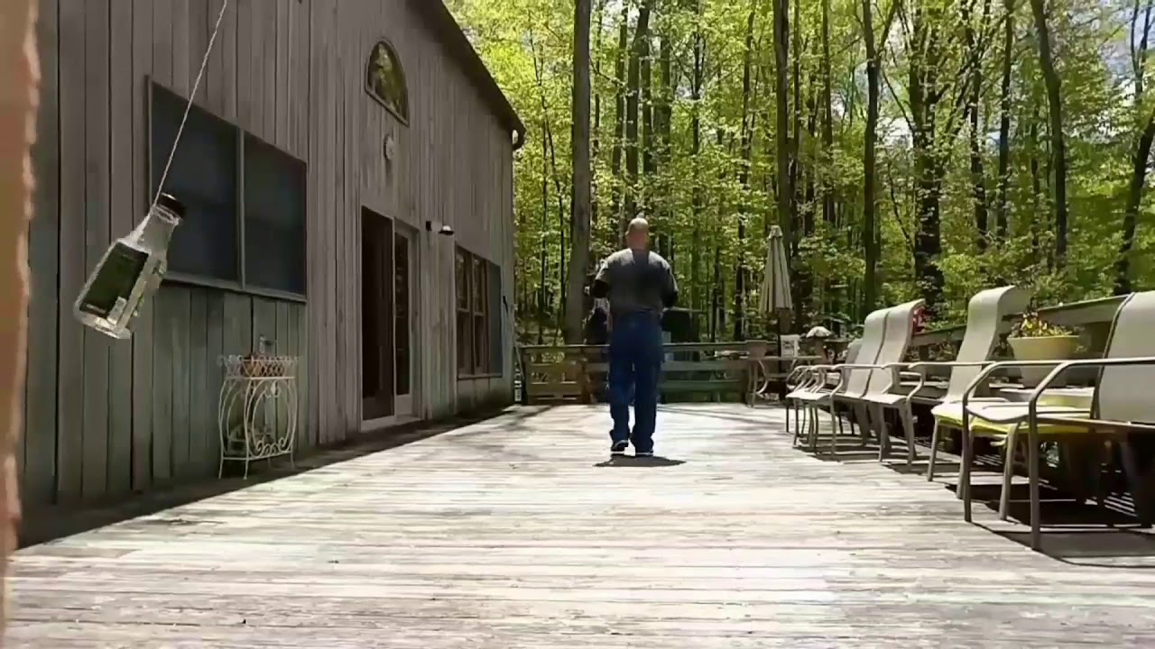 Big Jim's longbow moving Target. - YouTube