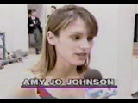 Mighty Morphin Power Rangers - Amy Jo Johnson interview - YouTube