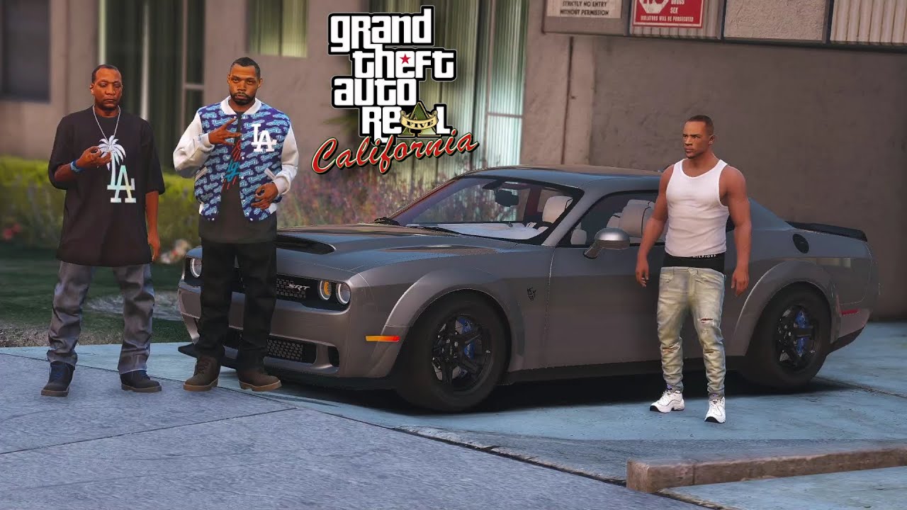 GTA 5 - REAL LA STREET LIFE - JUMPED IN GRAPE STREET WATTS CRIP - LA ...