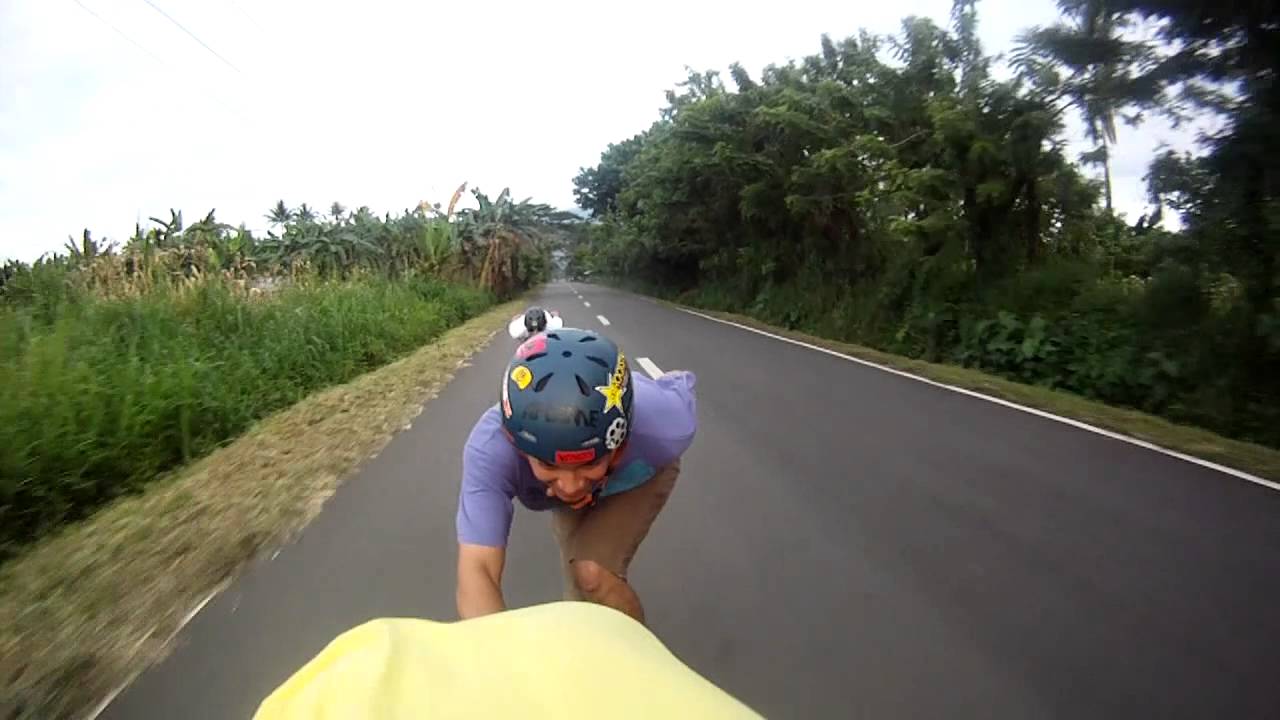 pack run...wobble wobble! - YouTube