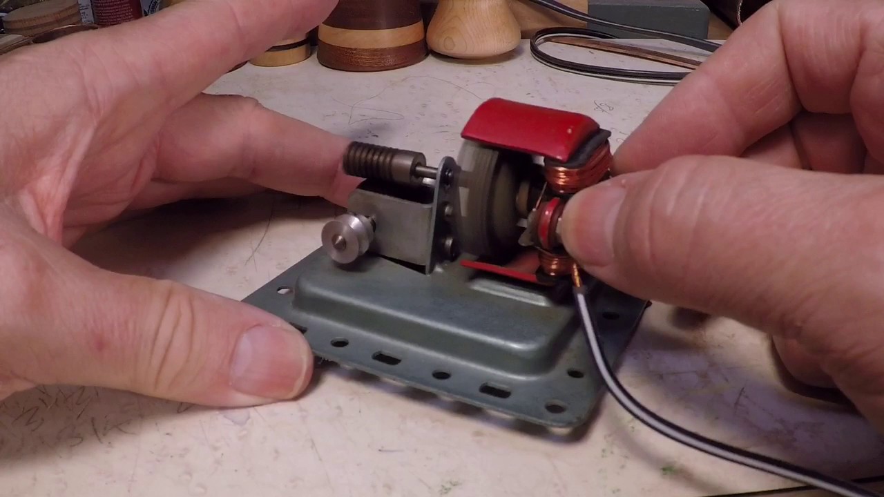 Toy Mystery DC Electric Motor - Meccano? Erector? - YouTube