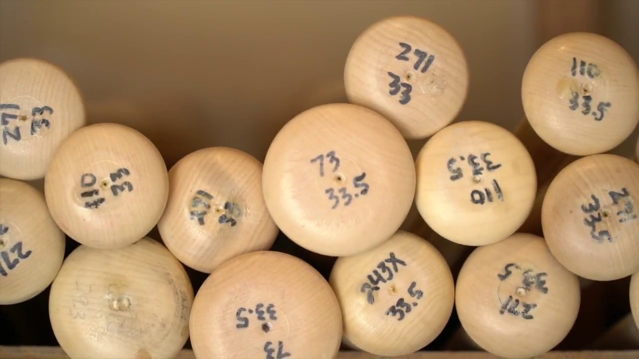 Wood baseball bat maker reflects on his work - YouTube