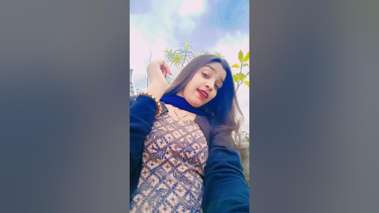 har kisi ke dil mein ek ladki - YouTube