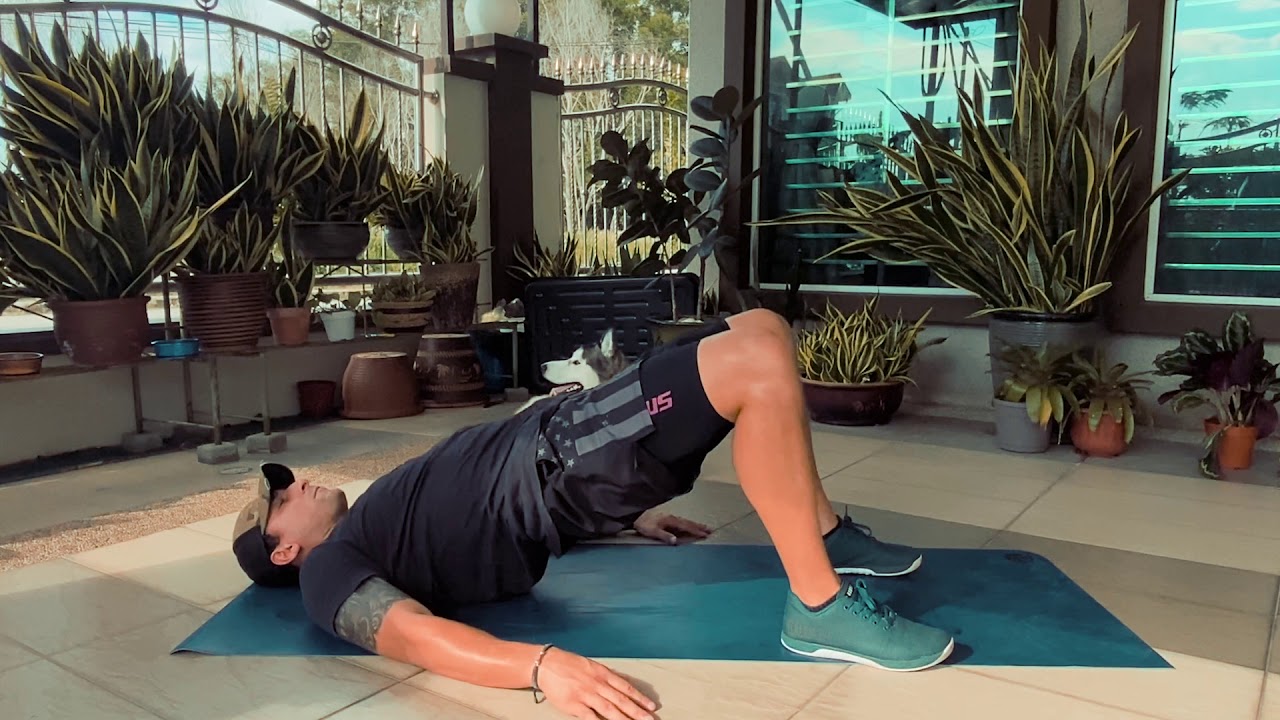 Bodyweight Glute Bridge: Great warmup for muscle activation - YouTube