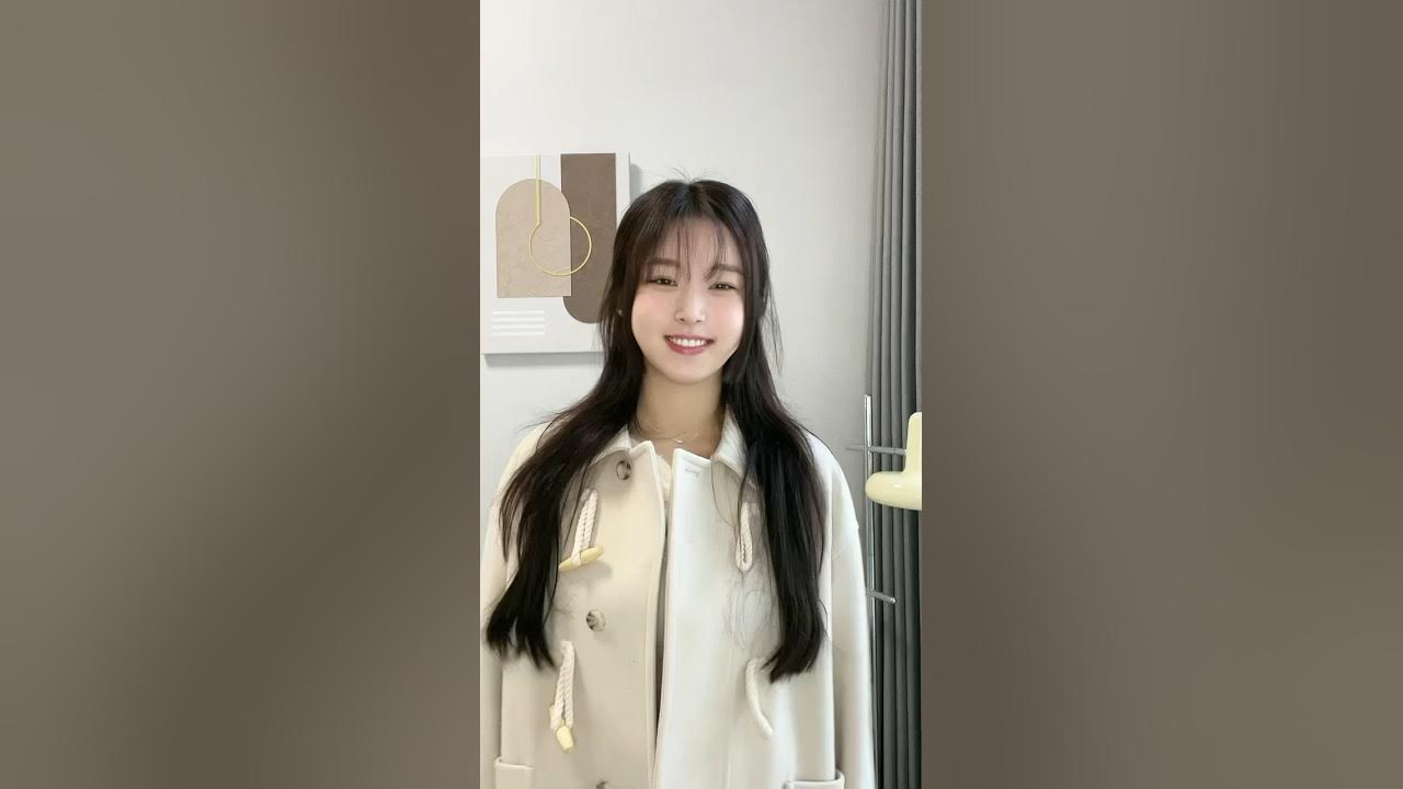 내 머리를 내가 쓰다듬는 기분이란👩🏻 Youtube