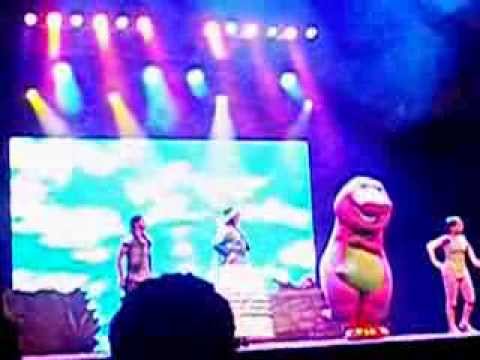 Family Fest Perú 2013 - Una tarde en el parque con BARNEY - Part 1 ...