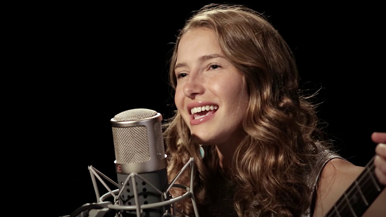 Caroline Jones - Rise (Sing It Loud) - 3/15/2018 - Paste Studios - New ...