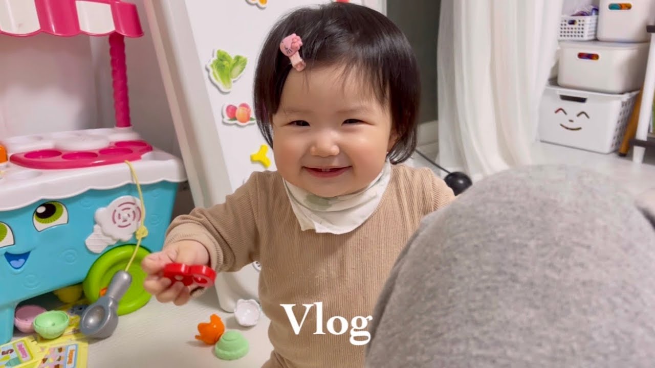 Sub 육아 브이로그ㅣ육아 황금기 너무 이뻐서 안 힘든 시기 할아버지 댁에 놀러 간 날 애교쟁이 11개월 아기 유아식 만들기 아기 먹방 수면교육 현실육아