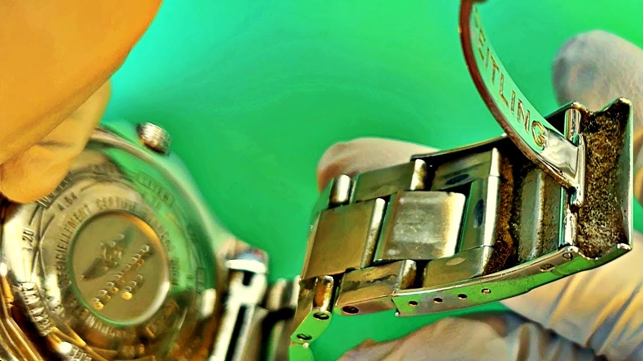 Watch cleaning for the first time in 10 years Breitling - YouTube