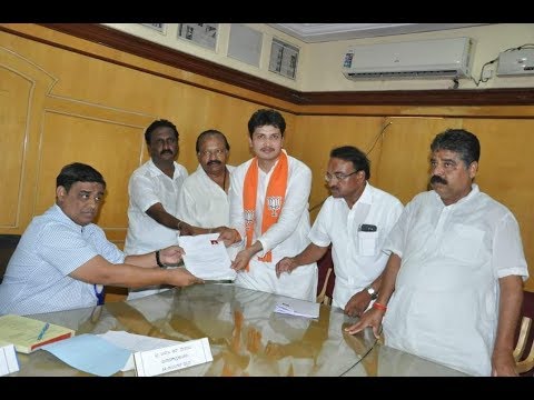 Appu Gowda patil ji nomination filling video - YouTube