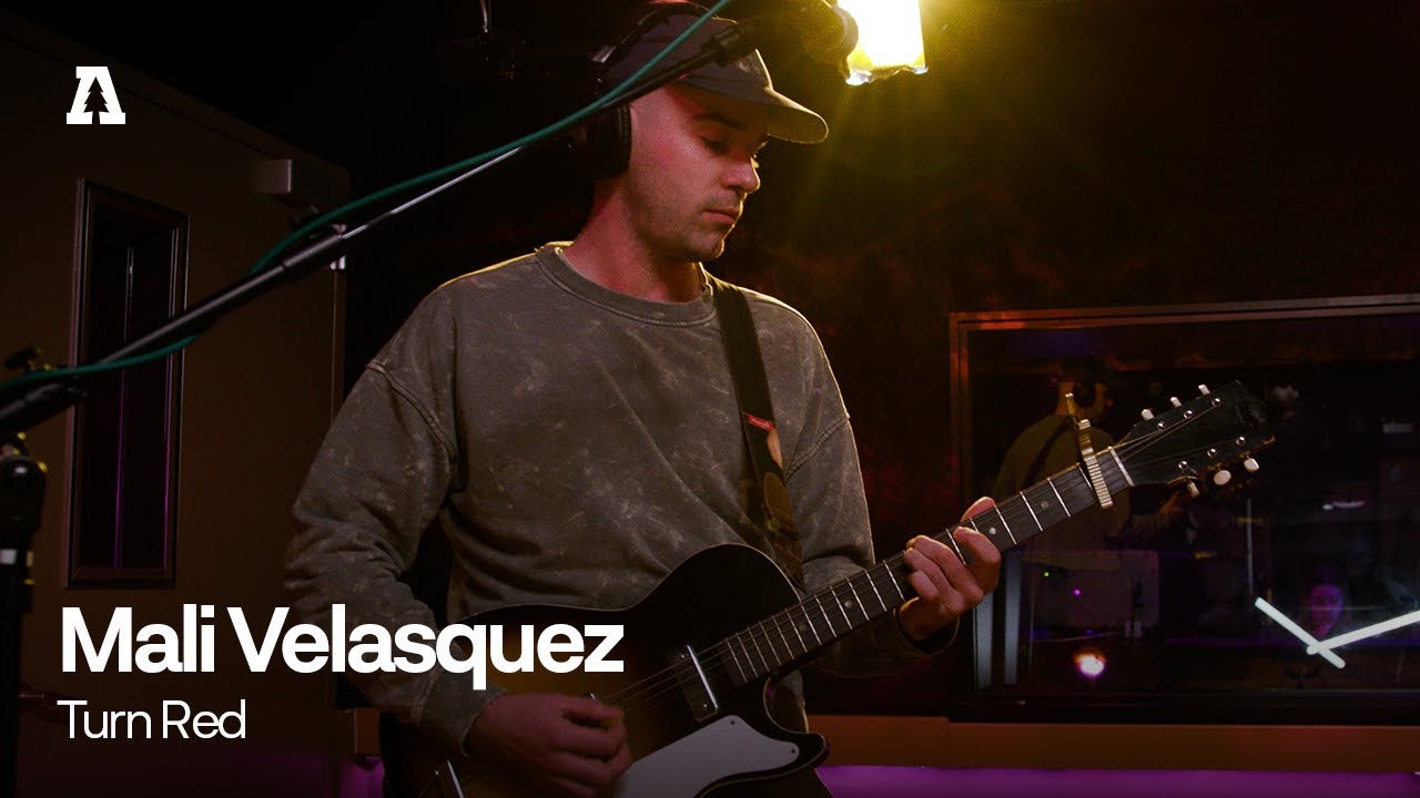 Mali Velasquez - Turn Red | Audiotree Live - YouTube