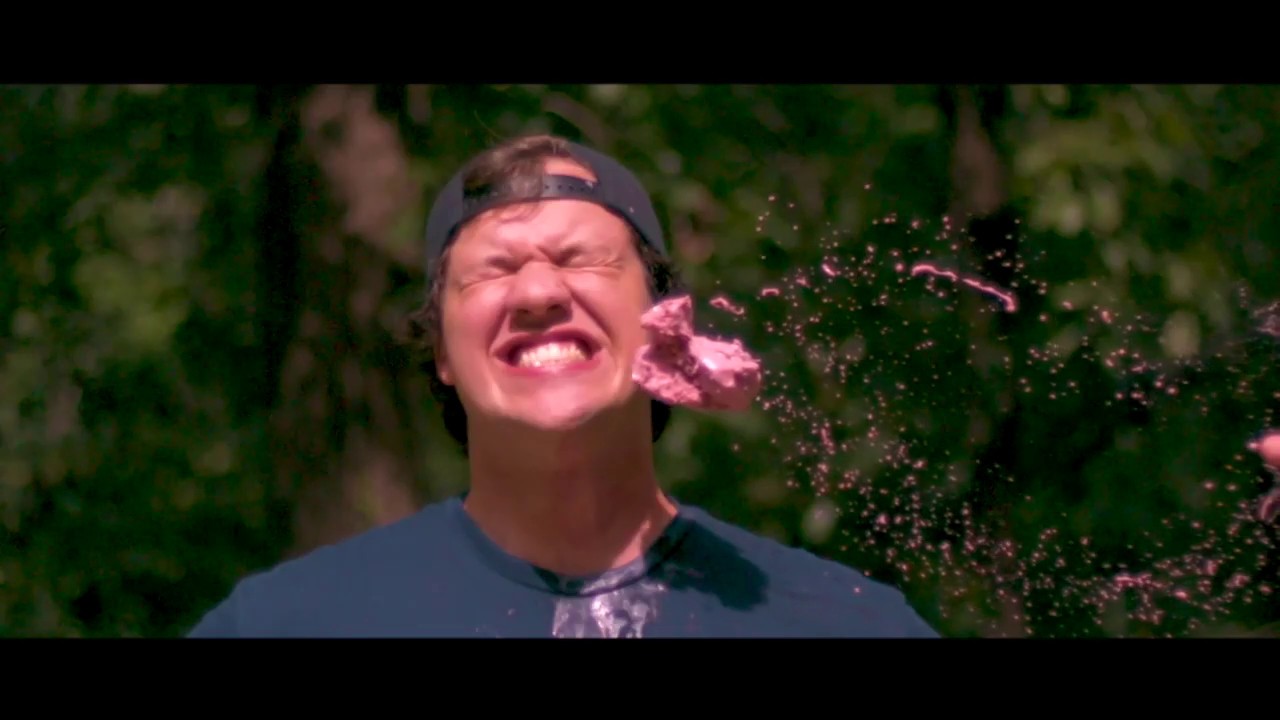 Patrick Reynaert - C'est La Guerre ( Clip officiel) - YouTube