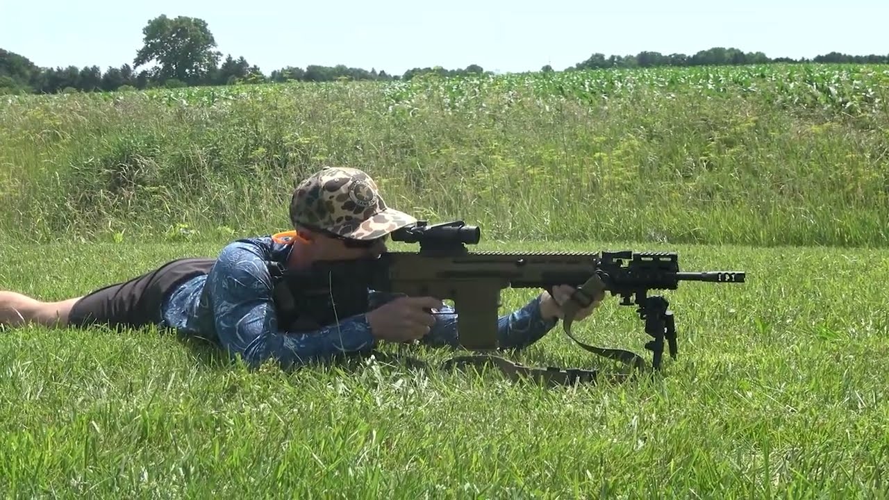 FN Scar 17 .308 w Trijicon Acog Prone Firing - YouTube
