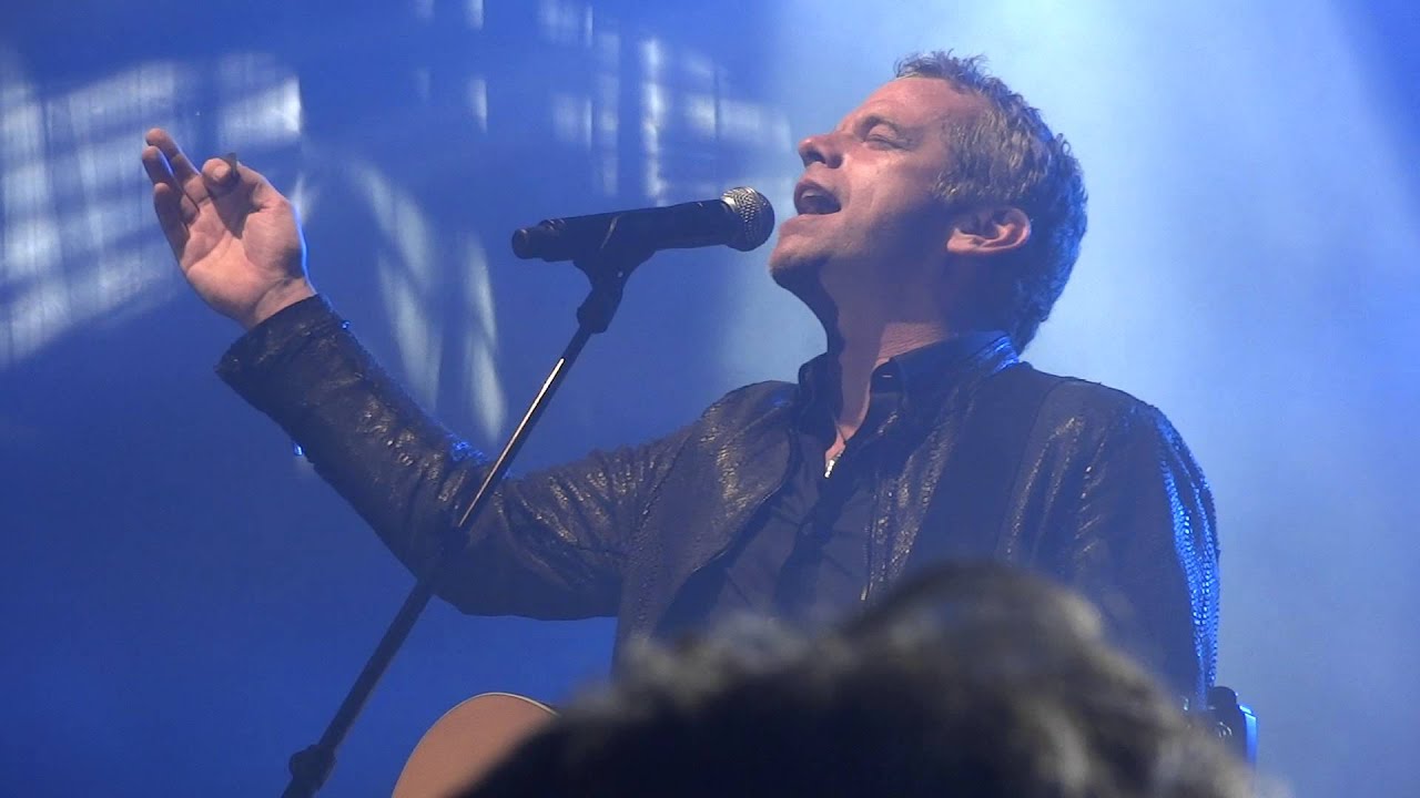 GAROU je suis le meme - chant du gros NOIRMONT 2014 - YouTube