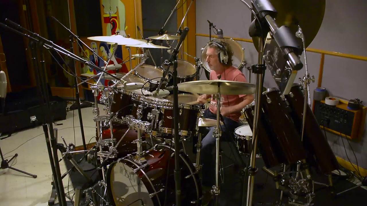 Simon Phillips Drums Sanctuary III - YouTube