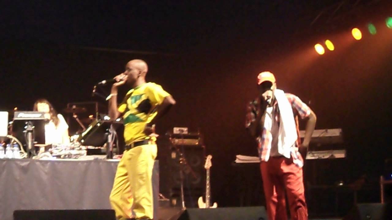 Reggae Geel 2012 - Peter Metro & Squiddly Ranking - YouTube