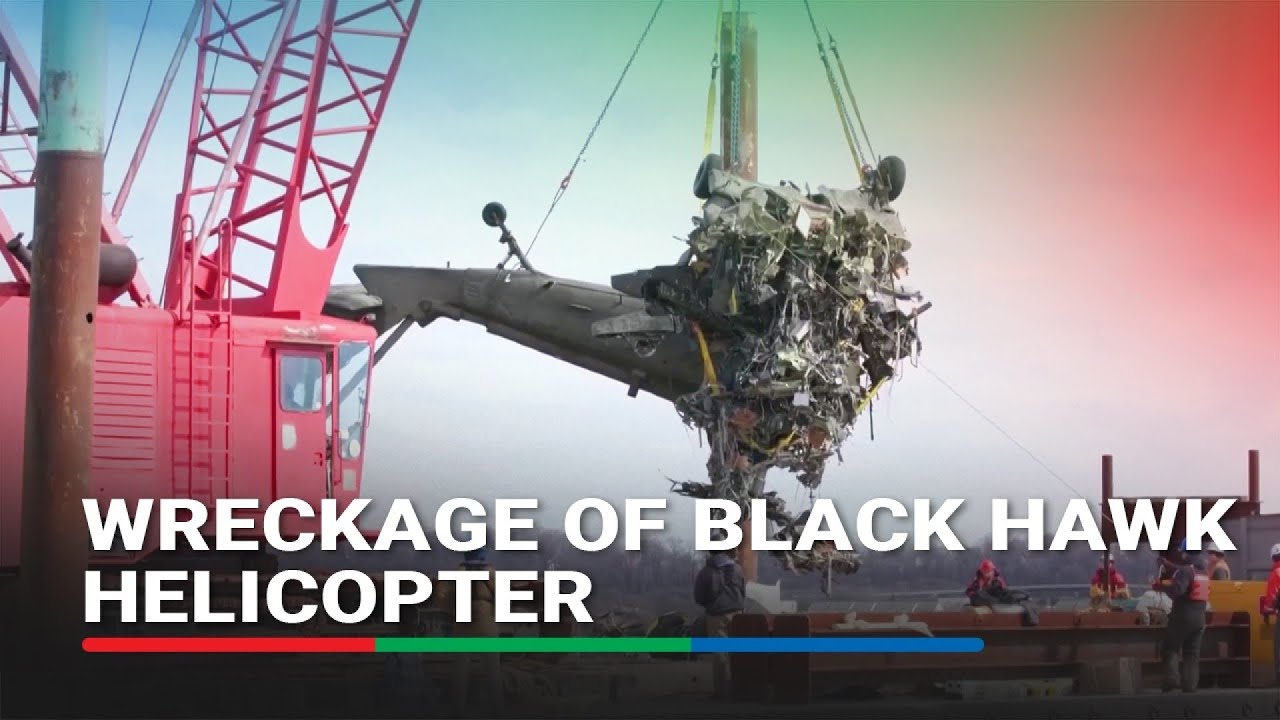 WATCH: Black Hawk helicopter wreckage hoisted out of Potomac River ...